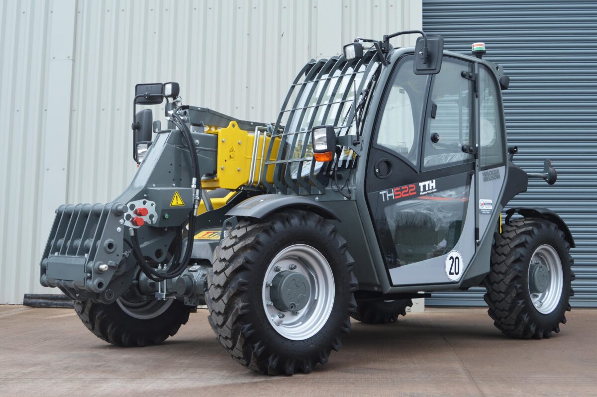 New Compact 4.5m and 5m Telehandlers at Tippers Tool & Plant Hire ...